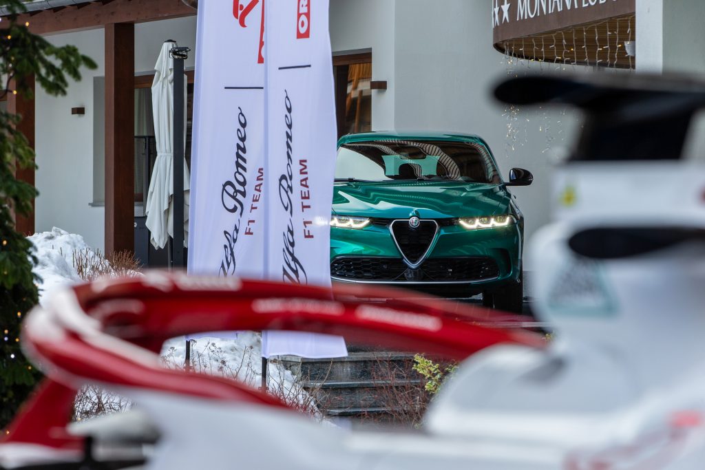 Alfa Romeo F1 Drivers Get First Taste Of The New Tonale | Carscoops