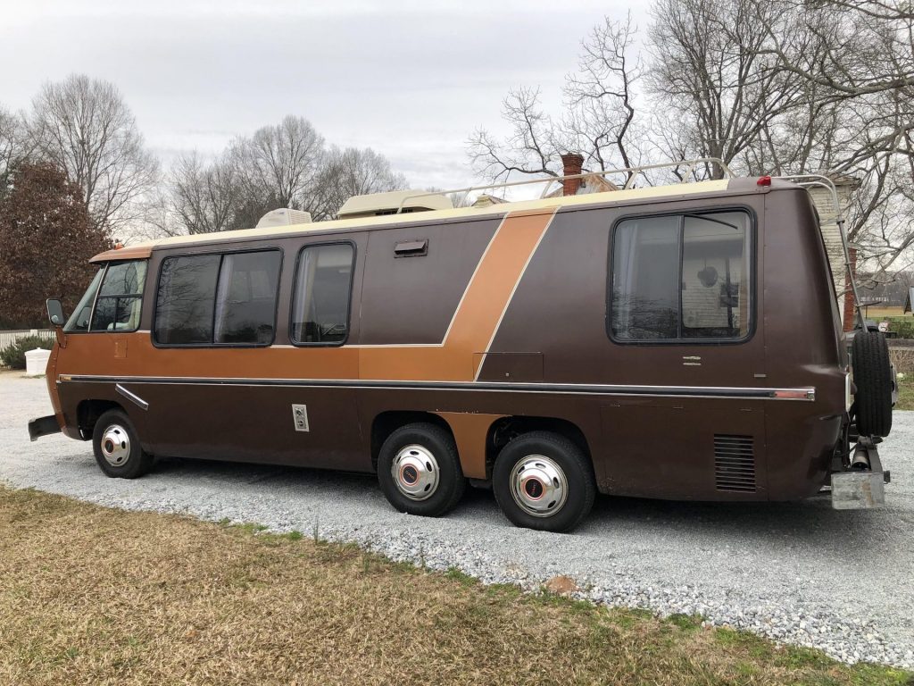 Take A Road Trip Back To 1973 With This Funky GMC MotorHome | Carscoops