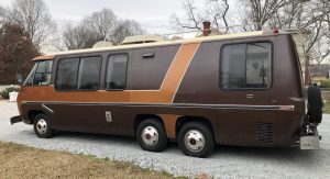 Take A Road Trip Back To 1973 With This Funky GMC MotorHome | Carscoops