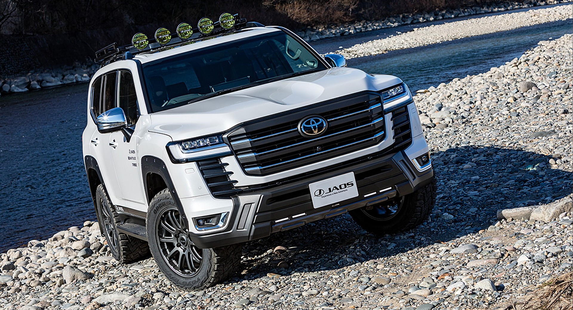 2022 Toyota Land Cruiser Series 300 Tastefully Modified By Japanese ...