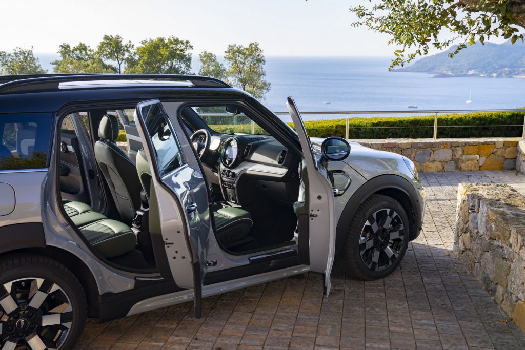 Outdoorsy MINI Countryman “Untamed Edition” Starts At $42,750 In The U ...