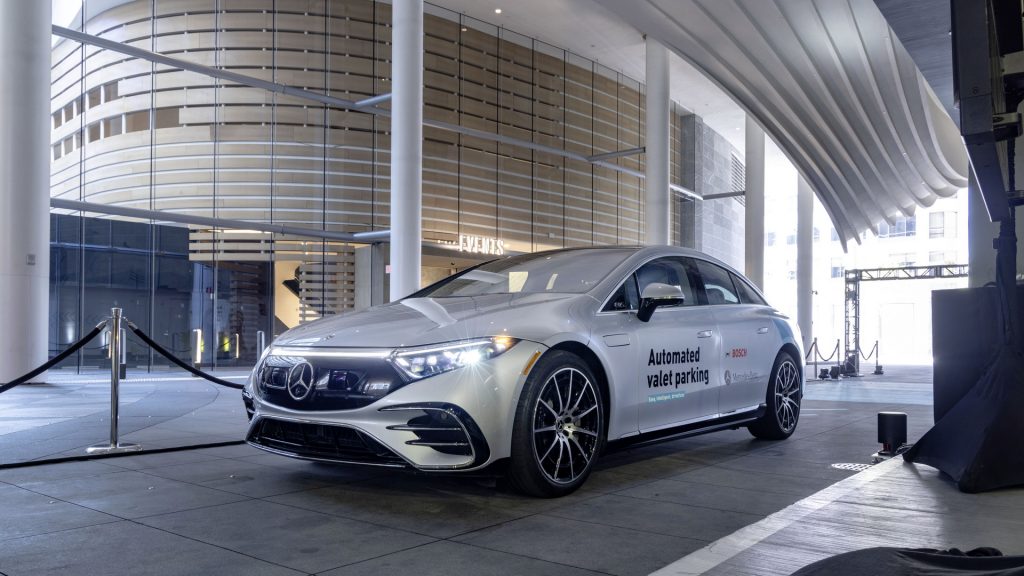 Mercedes Demonstrates Automated Valet Parking With EQS At LA Hotel ...