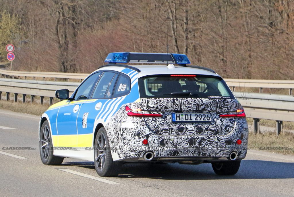 Facelifted BMW 3-Series Touring Spied Testing For The Police | Carscoops
