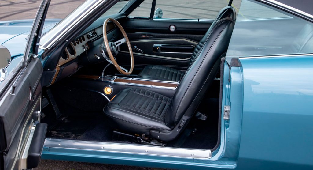 This Is The Only 1970 Dodge Charger Hemi R/T Painted In Light Blue ...