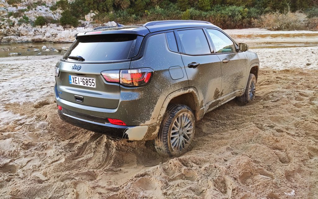 I Got Stuck With A 4WD Jeep In The Sand And It Was All My Fault | Carscoops