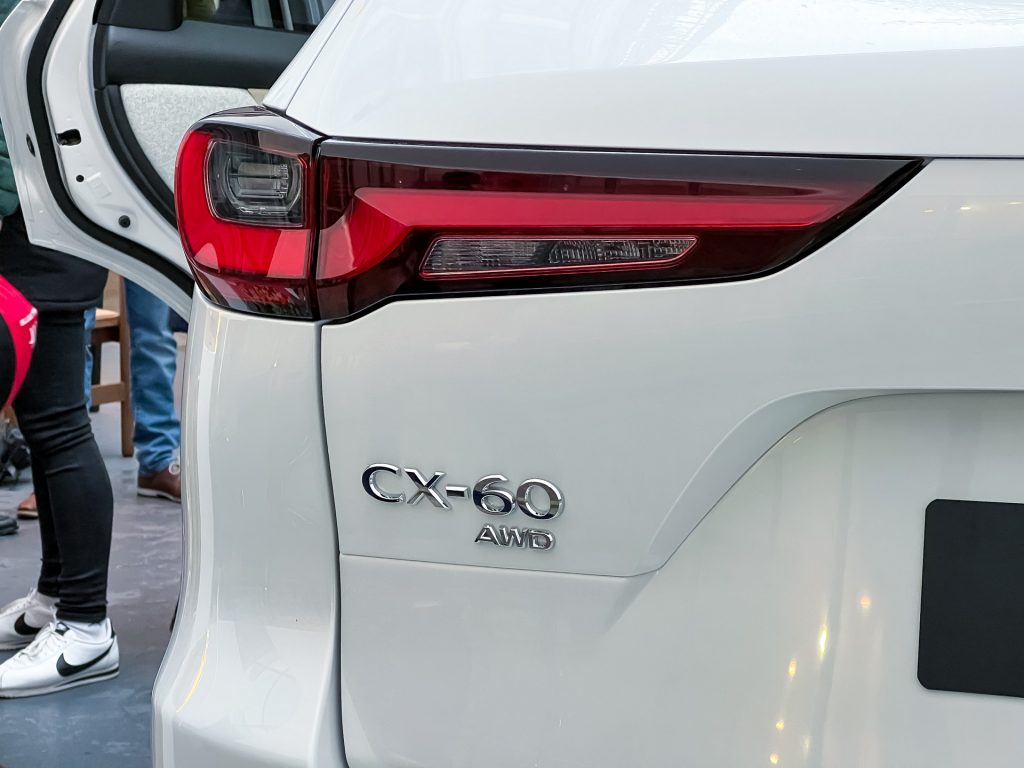 Take A Close Look At The New Mazda CX-60 That Introduces Us To Straight ...