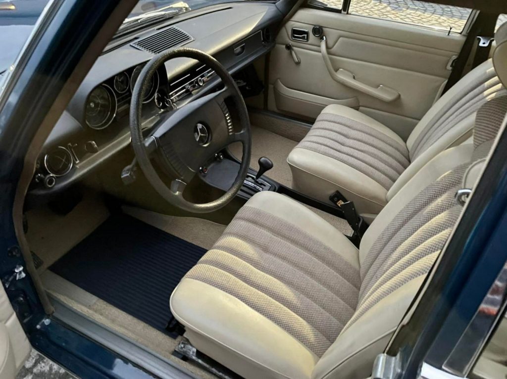 This 50-Year-Old Mercedes W114 Comes From A Time When Cars Were ...