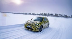 MINI Is Fine-Tuning The New 2023 Electric Hatch In The Arctic Circle ...
