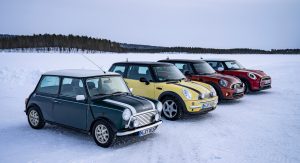 MINI Is Fine-Tuning The New 2023 Electric Hatch In The Arctic Circle ...