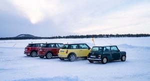 MINI Is Fine-Tuning The New 2023 Electric Hatch In The Arctic Circle ...