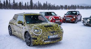 MINI Is Fine-Tuning The New 2023 Electric Hatch In The Arctic Circle ...