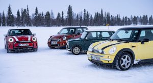 MINI Is Fine-Tuning The New 2023 Electric Hatch In The Arctic Circle ...