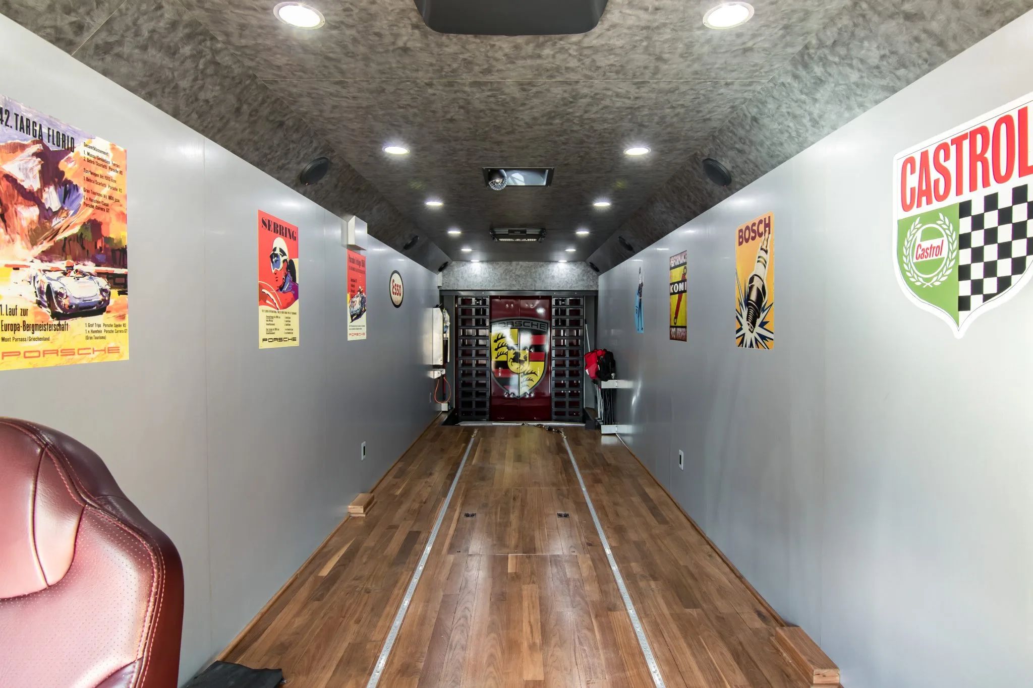 Porsche-Inspired 1963 Gillig Model 590H Bus Is The Coolest Ride You’ll ...