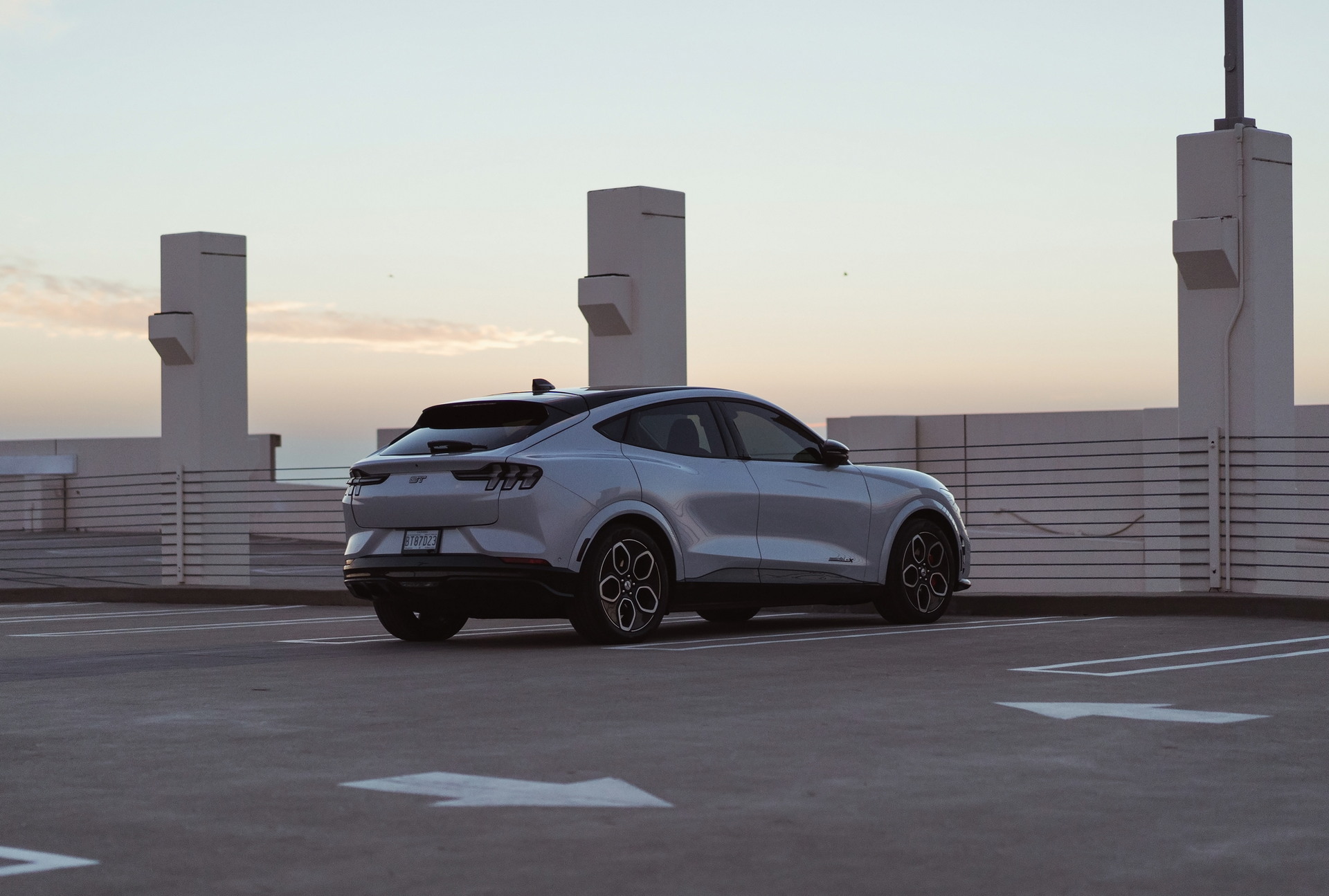 Colorado Might Be The Next State To Green-Light Digital License Plates ...