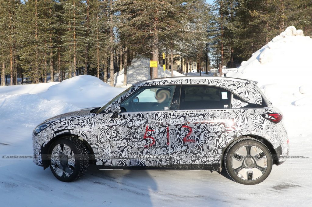 Smart #1 Electric SUV Shows Off Its Fancy Interior In Latest Spy Shots ...