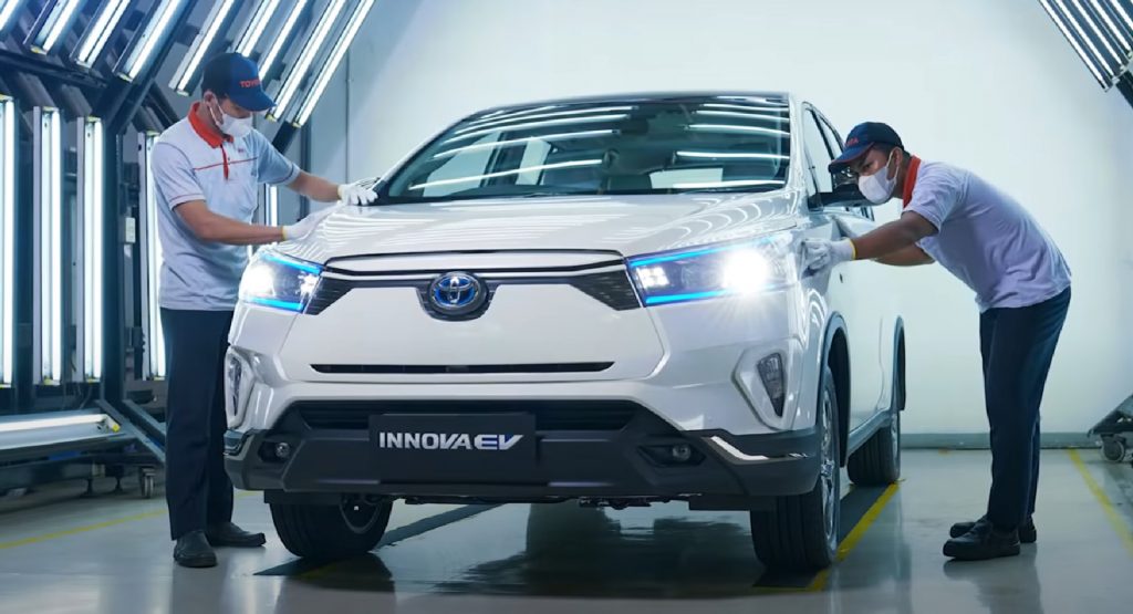 Toyota Innova EV Concept Debuts In Indonesia As An Electric Minivan ...