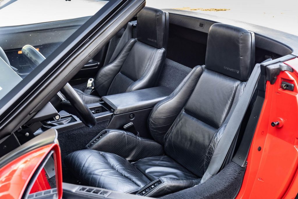 Sleeper Twin Turbo Callaway Corvette Will Confuse Challengers At Red ...