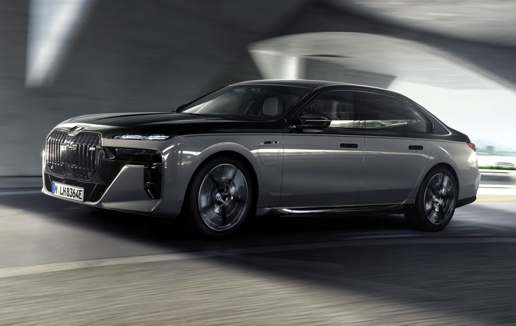 New BMW M760e And i7 M70 xDrive Performance Models Coming In 2023 With ...