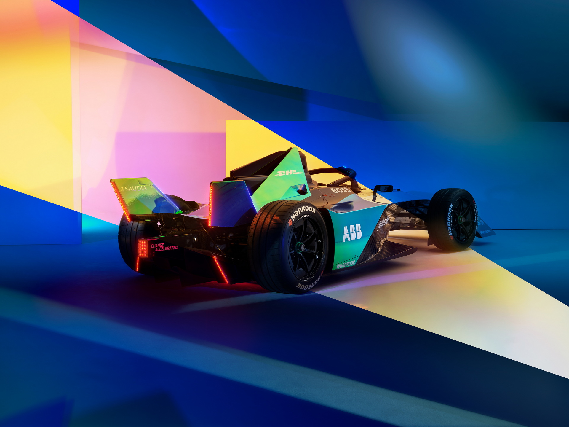 Formula E Reveals New Gen3 Race Car With More Power, Less Weight ...