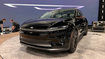 The Chrysler Airflow Graphite Concept Hopes To Signal A Bright Electric ...