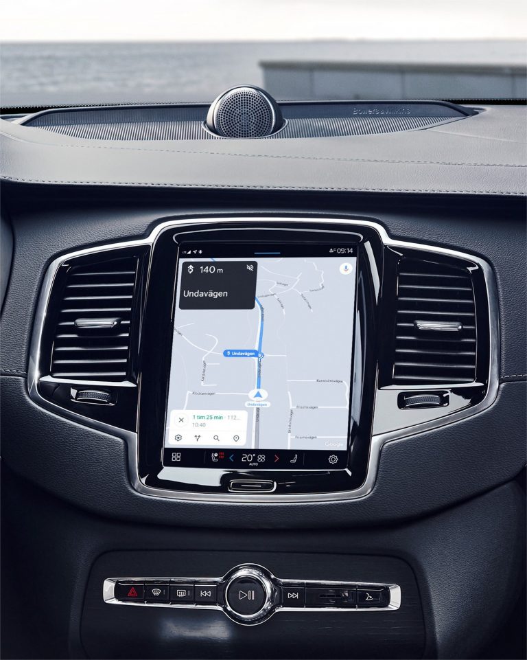 Volvo Makes Its Entire Range Compatible With Over-The-Air Software ...