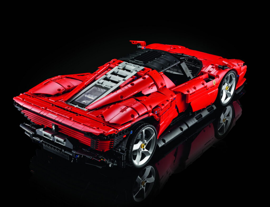 1:8 Scale Ferrari Daytona SP3 LEGO Technic Set Somehow Has Working 8 ...