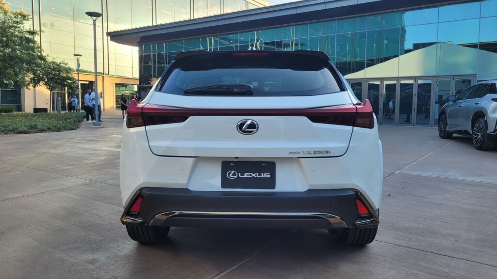 2023 Lexus UX Goes Hybrid-Only, Gets Infotainment And Chassis Upgrades ...