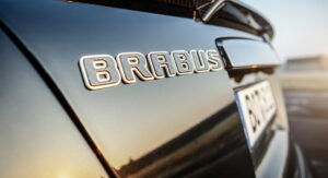 Brabus 700 Is A Rolls-Royce Ghost Bathed In Carbon Fiber With 691-HP ...