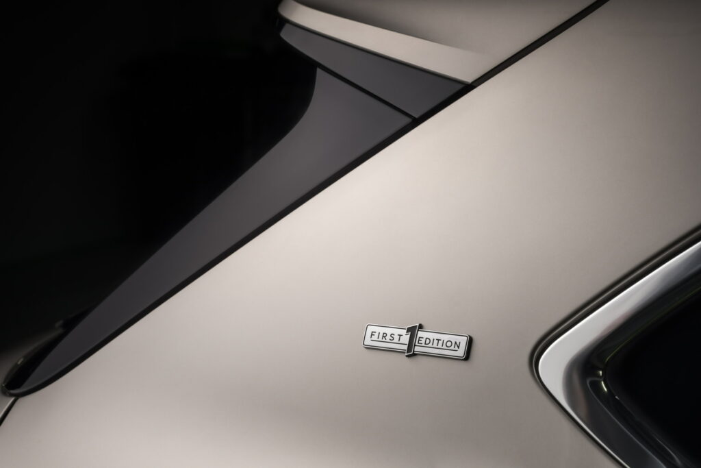 Bentley Bentayga EWB Azure First Edition Comes With Special Badging And ...