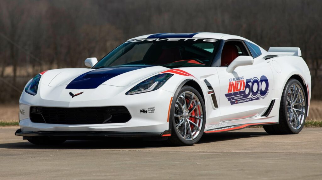18 Corvettes Vs 1 Hemi Charger Daytona: Who Got The Bigger Bang For $1 ...