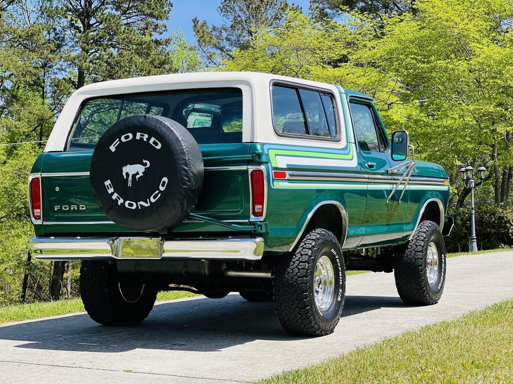 You Know You Want This Refurbished 1979 Ford Bronco | Carscoops