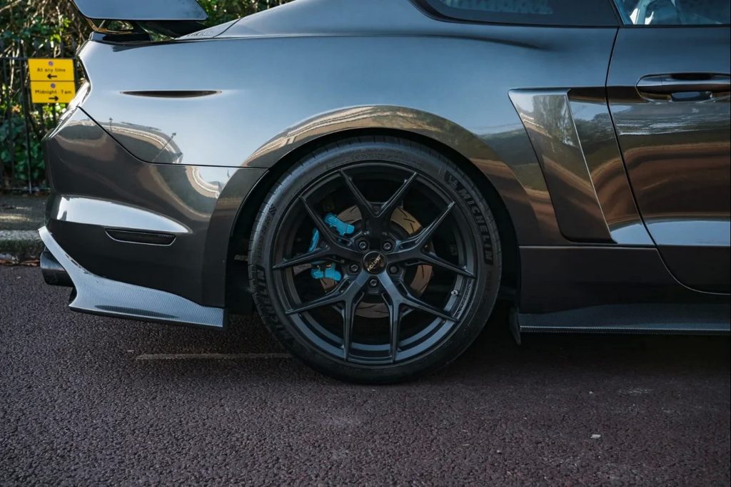 Clive Sutton’s 847 HP Mustang CS85R Is UK’s Antidote To The Shelby ...