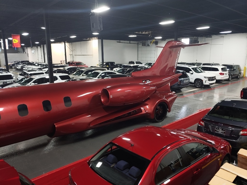 A Mitsubishi Car Dealer In Chicago Is Selling A $3.79M Limo Jet | Carscoops