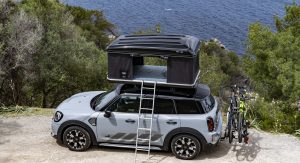 MINI Launches New Accessories For The Cooper S Countryman ALL4 | Carscoops
