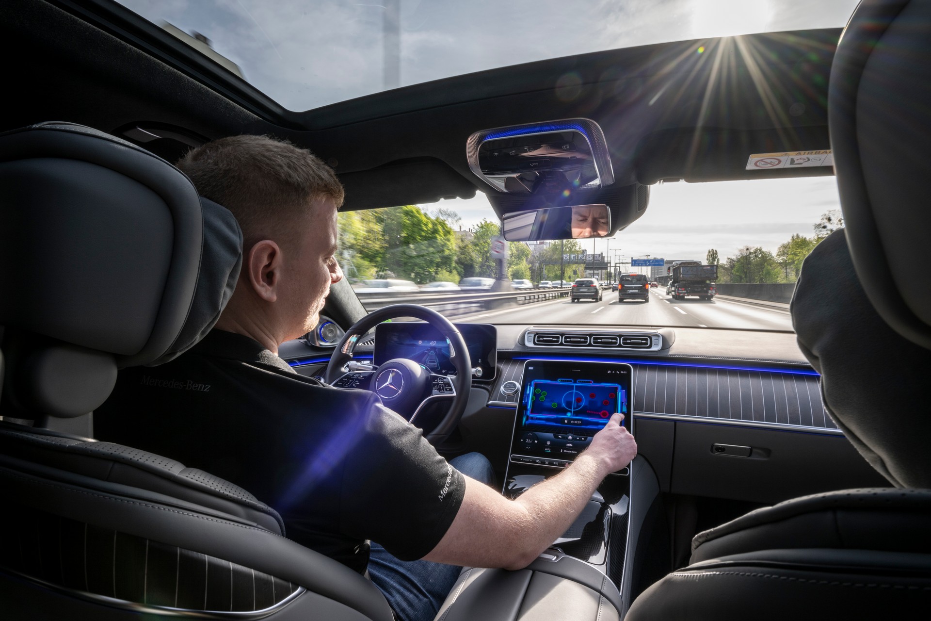 Mercedes EQS And S-Class Gain Level 3 Self-Driving Tech For A Little ...