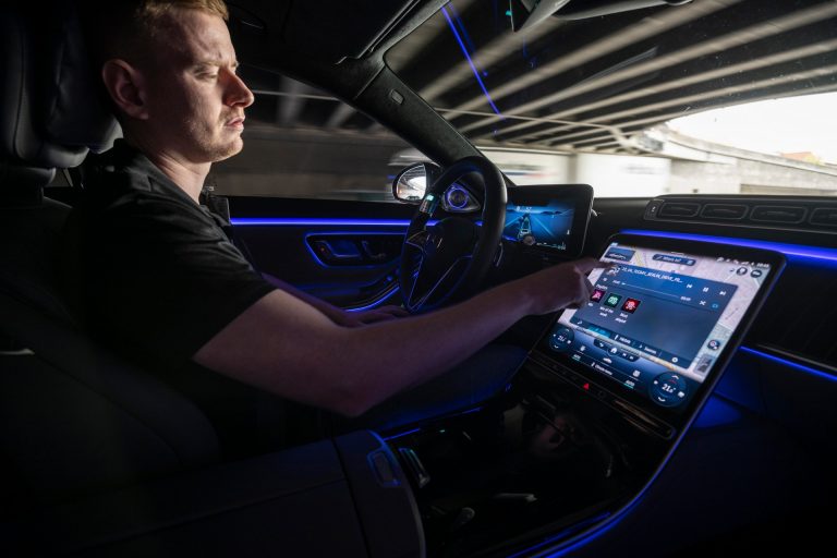 Mercedes EQS And S-Class Gain Level 3 Self-Driving Tech For A Little ...