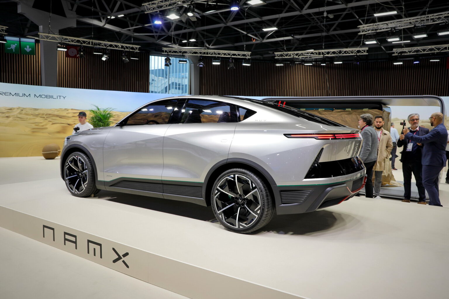Hear The NAMX HUV’s Roaring Hydrogen V8 For The First Time | Carscoops
