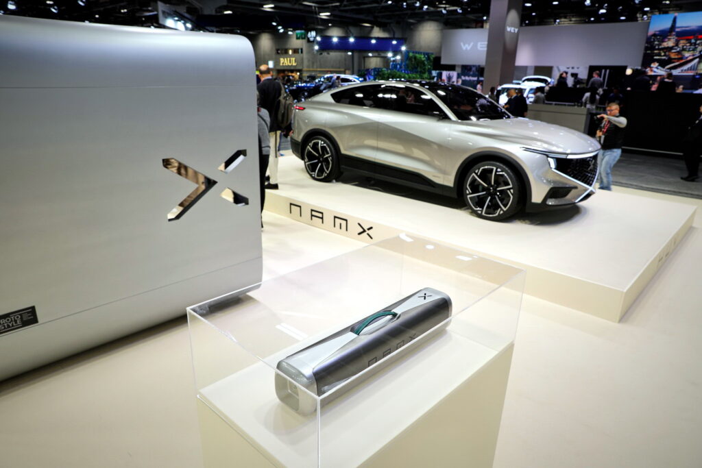 NAMX HUV Is A Pininfarina-Designed SUV With Swappable Hydrogen Bottles ...
