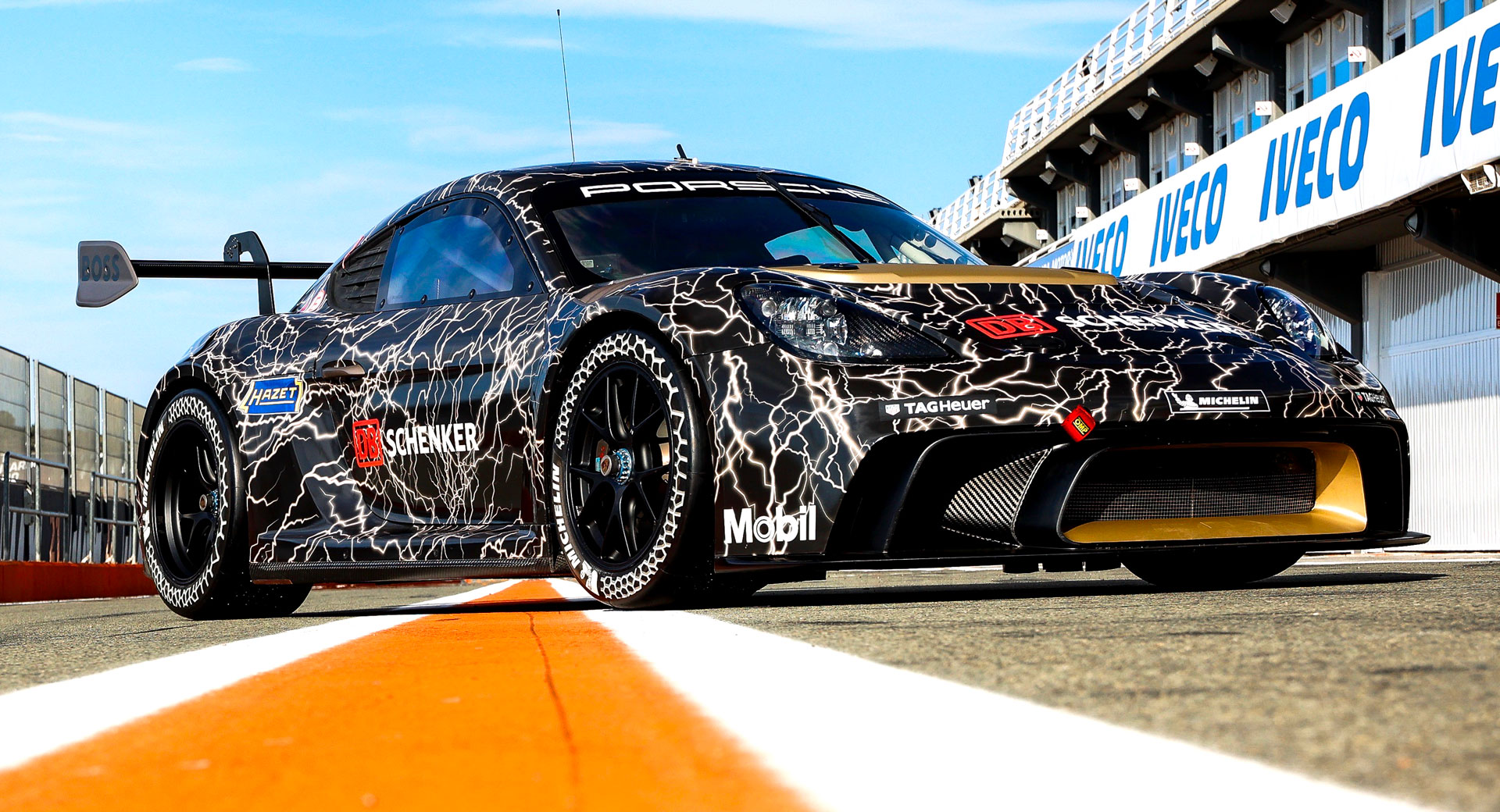 1,073hp Electric 2022 Porsche 718 Cayman GT4 ePerformance Brings ...