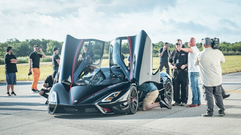 SSC Tuatara Hits 295 Mph In 2.3 Miles, Breaks Its Own Record | Carscoops