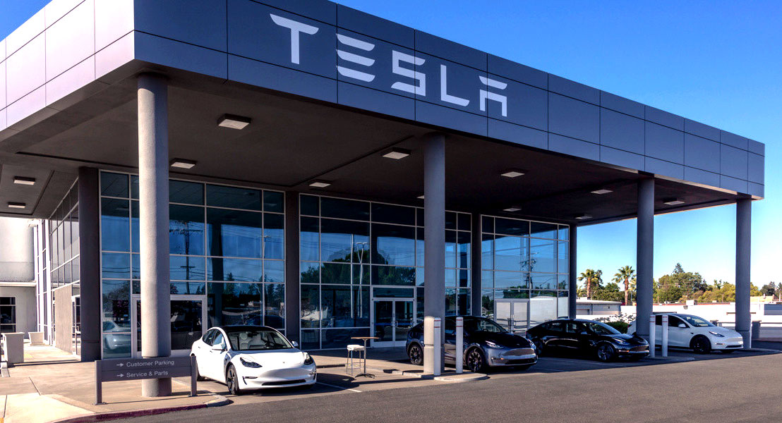 Untrained Tesla Employees Allegedly Being Used To Service Vehicles ...