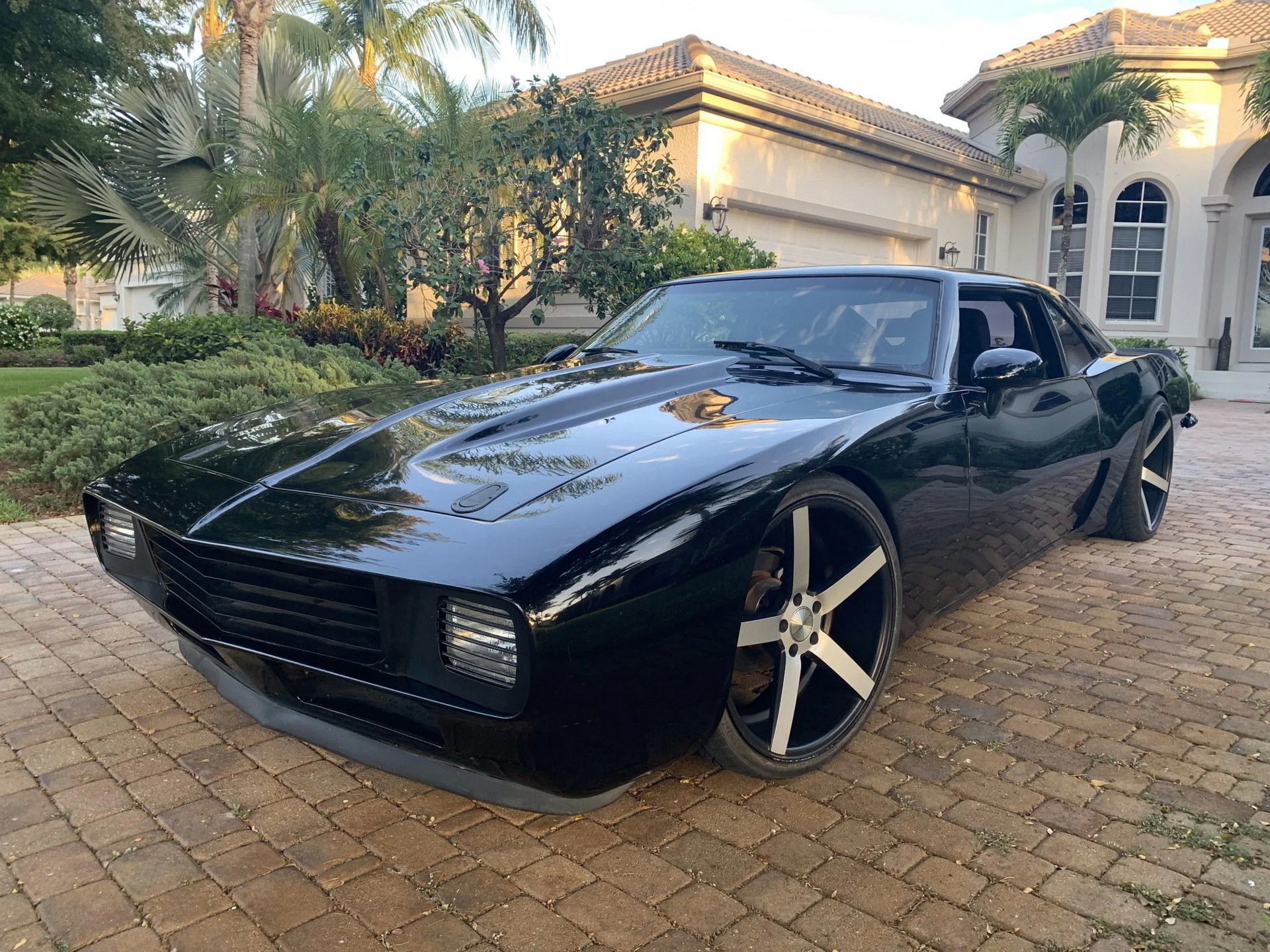 Mid-Engine Classic ’68 Camaro Might Be The Wildest Super-Muscle-Car You ...