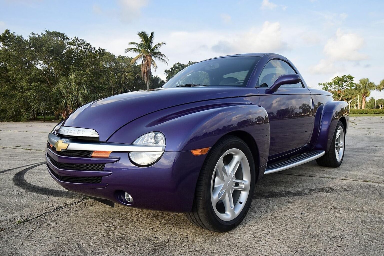 1,100-Mile Chevy SSR Is A Timewarp Example Of GM’s Confused Retro Truck ...