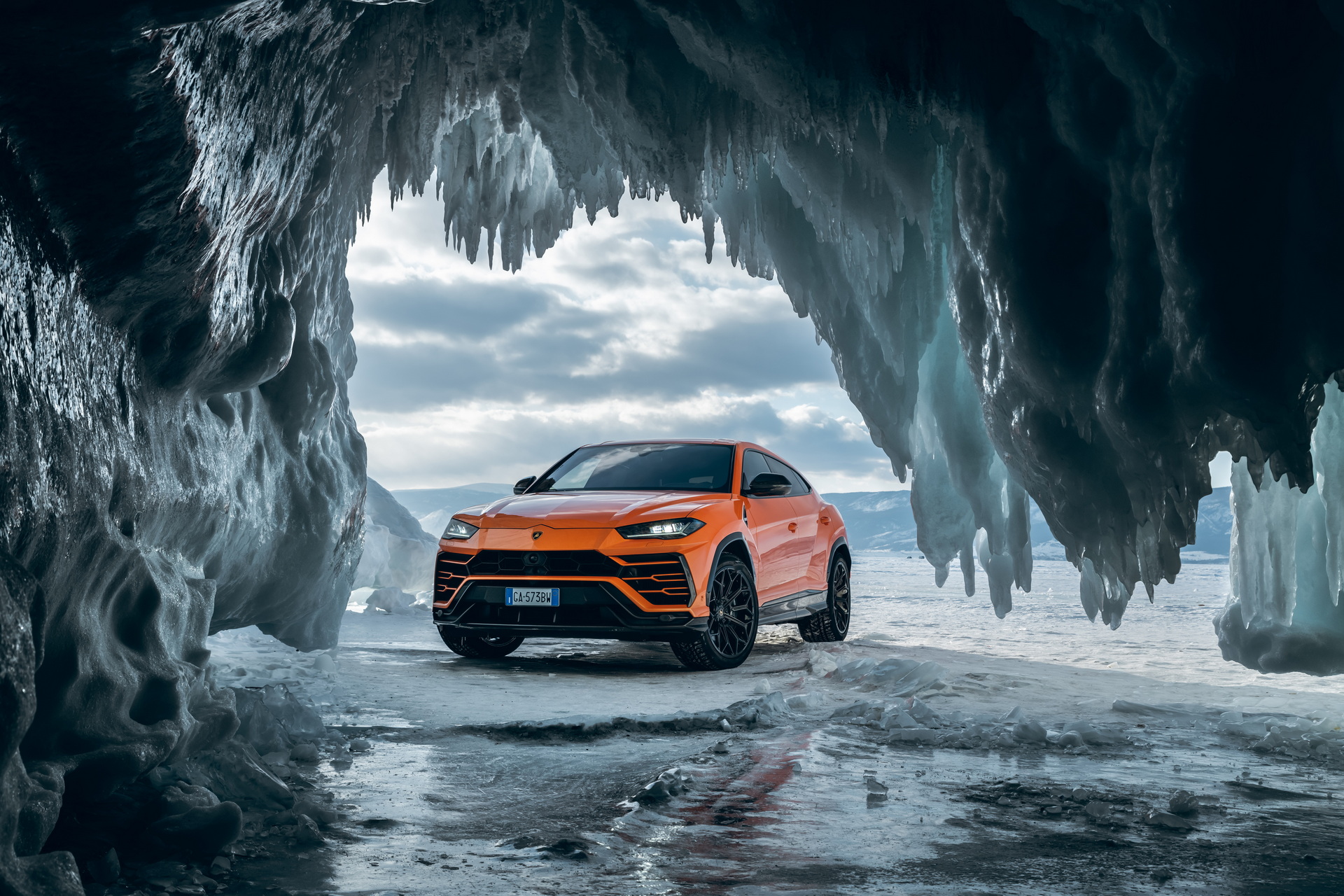 Lamborghini Builds 20,000th Urus, Making It The Fastest-Selling Lambo ...