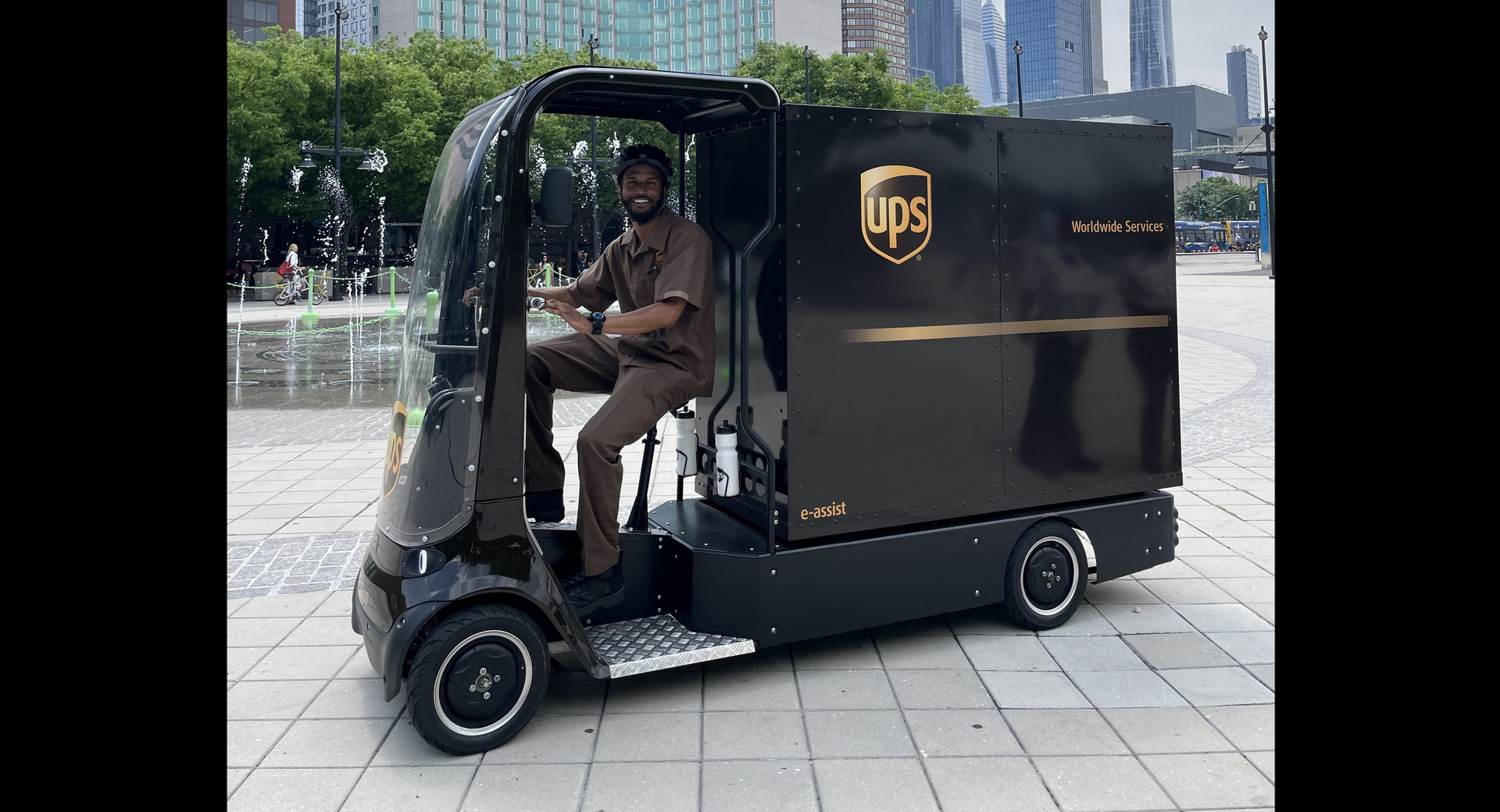 UPS’s Delivery Truck e-Bikes Are Now On The Bike Lanes Of Manhattan ...
