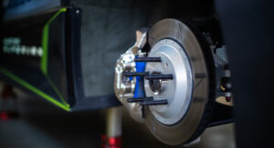 2,000-HP Ford Pro Electric SuperVan Concept Does 60 MPH In Less Than 2 ...