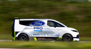 2,000-HP Ford Pro Electric SuperVan Concept Does 60 MPH In Less Than 2 ...