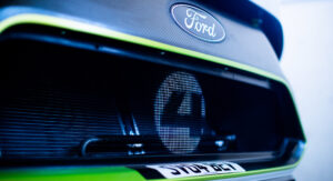 2,000-HP Ford Pro Electric SuperVan Concept Does 60 MPH In Less Than 2 ...