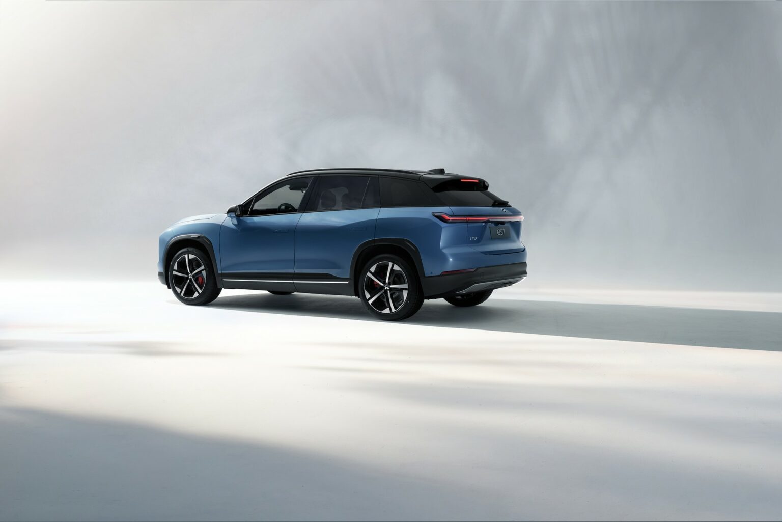 Nio ES7 Electric SUV Debuts With 644 HP And Up To 528 Miles Of Range ...