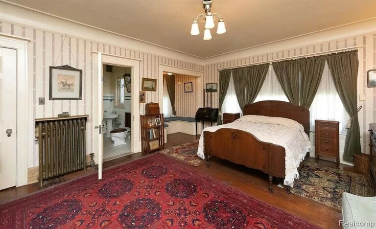 Henry Ford’s Home In Detroit Is Up For Sale For The First Time In ...